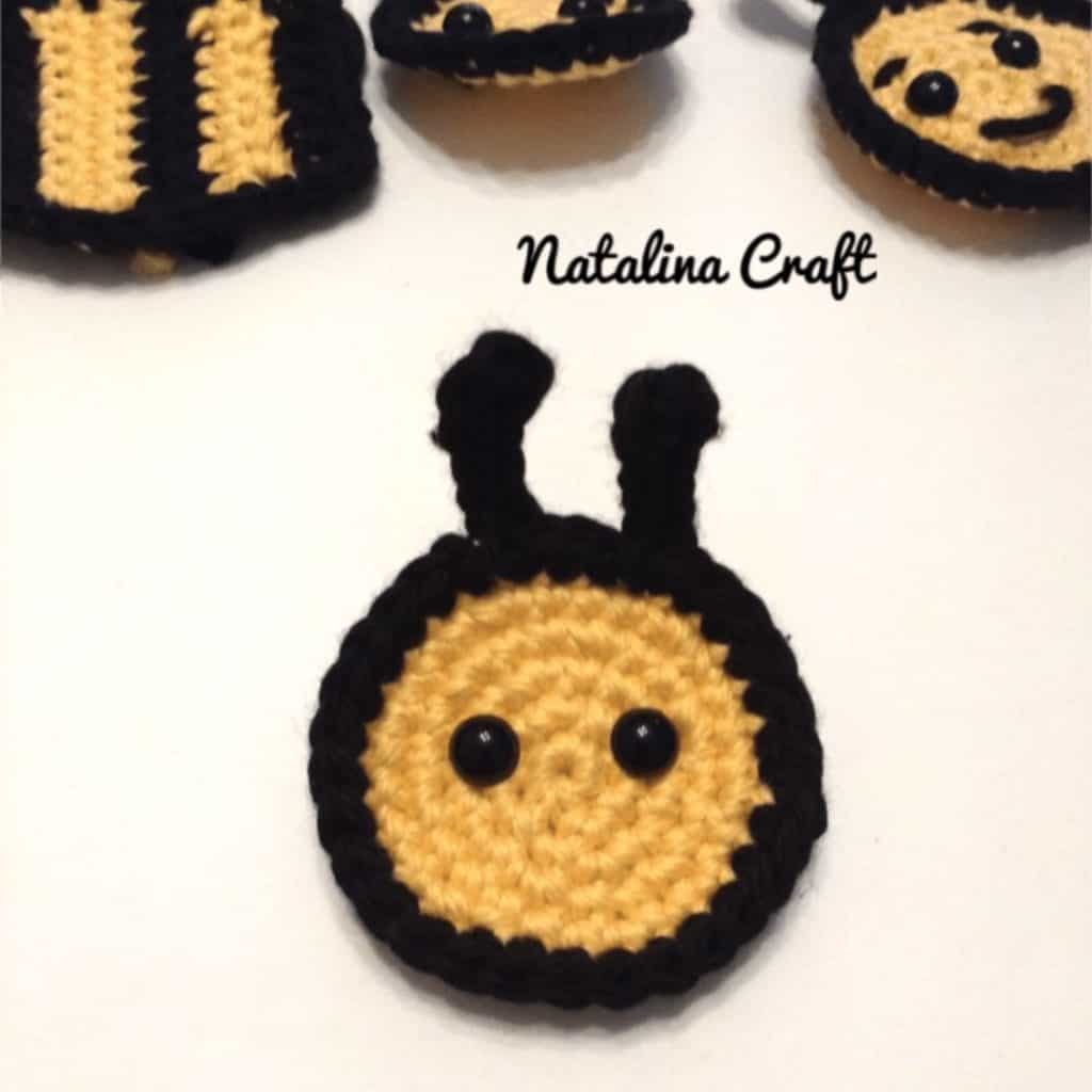 Bee Applique Crochet Pattern - Free - Natalina Craft