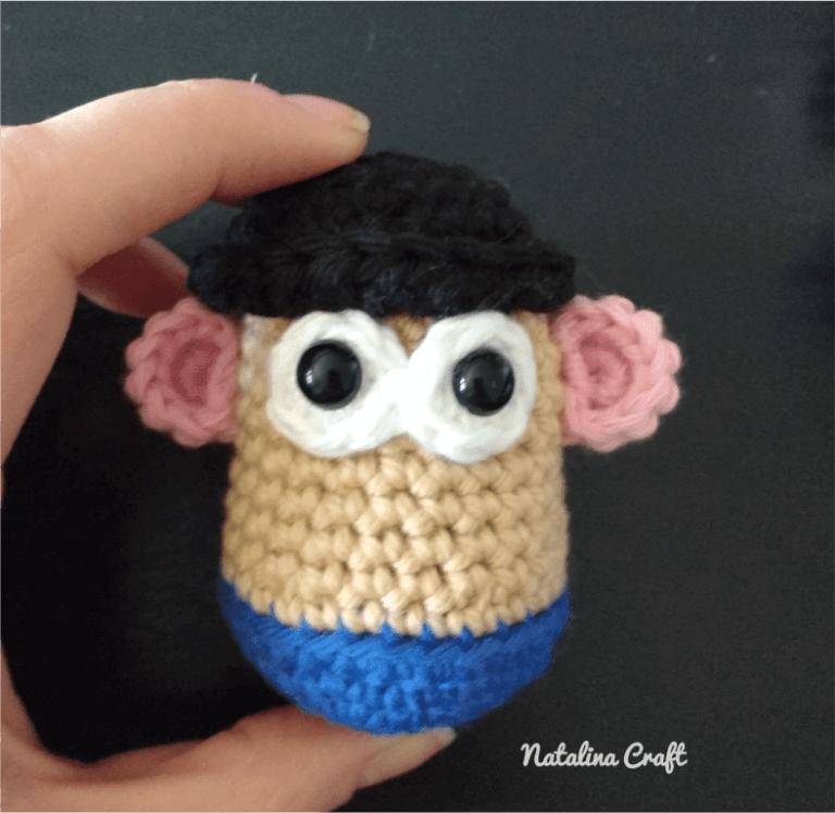Crochet Mr. Potato Head Keychain - Free crochet pattern