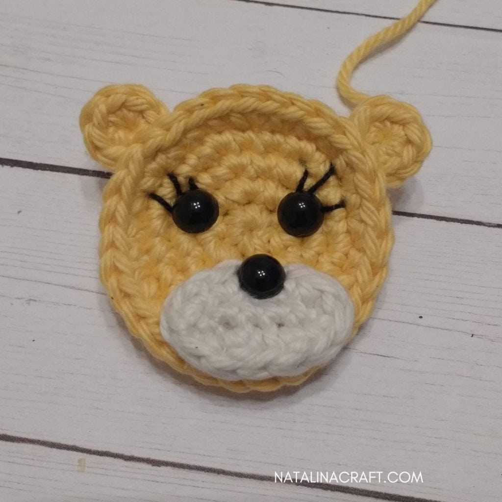 Crochet Lion Appliques - Free pattern - Natalina Craft