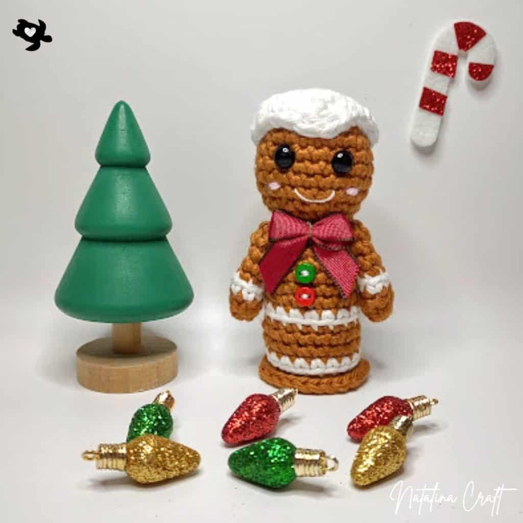 Gingerbread Man Crochet Pattern - Free Pattern - Natalina Craft
