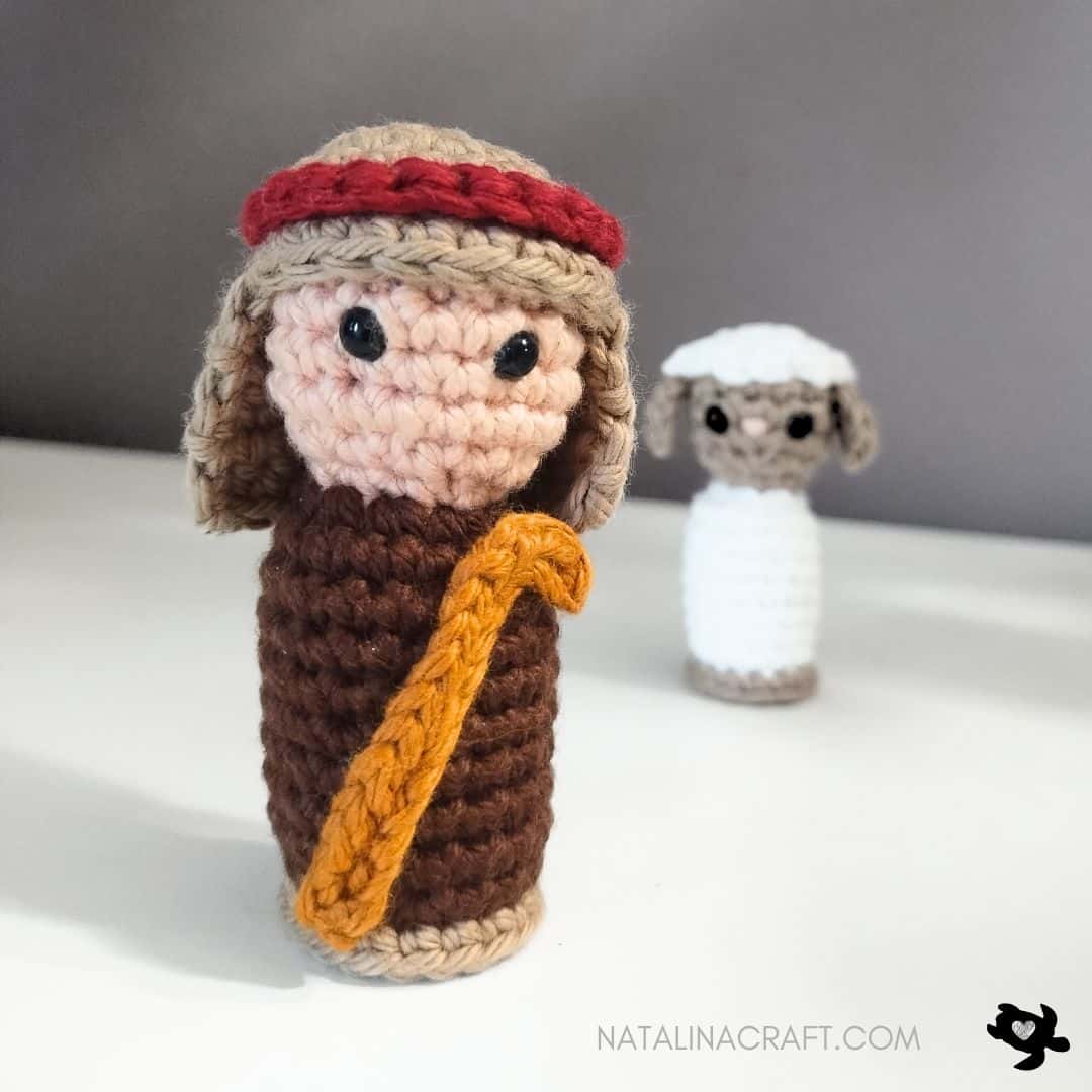 Free Crochet Pattern: Shepherd Doll – Nativity Collection - Natalina Craft